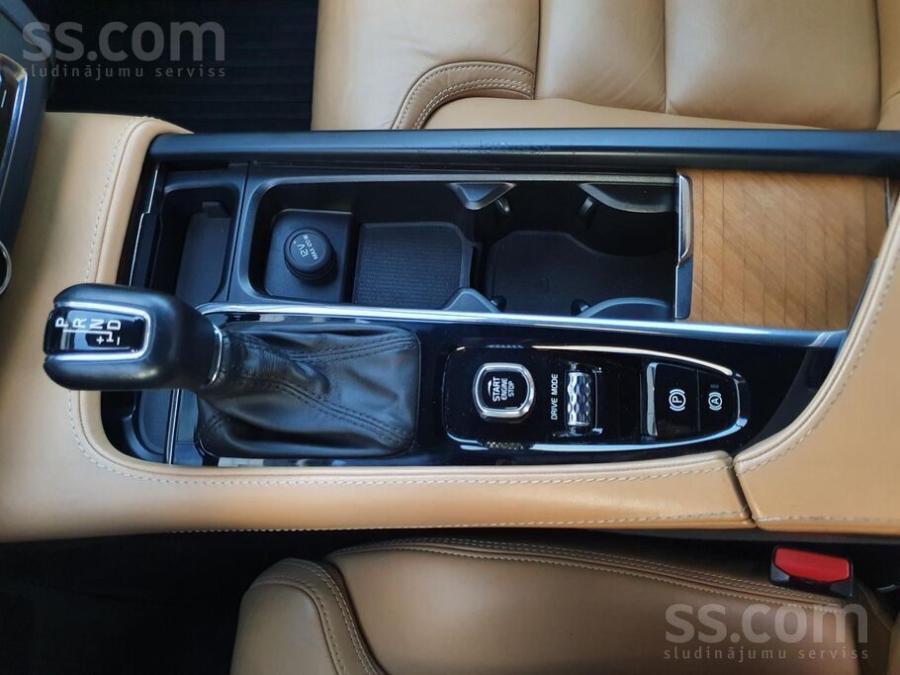 Zils Volvo S90 2019 Rīga, ar dzinēja tilpumu 2.00 L un nobraukumu 142 tūkst. km par 19900 €, foto 11 vietnē AUTOMOTO.COM.LV
