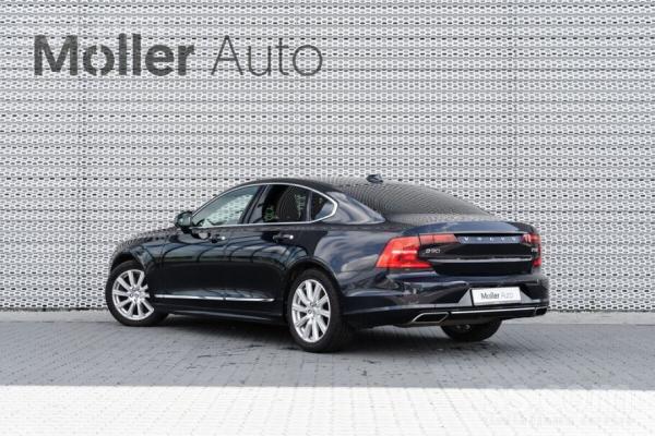 Blue Volvo S90 2019 in Riga, with an engine capacity of 2.00 L and mileage of 142 thousand km for 19800 €, photo 3 on AUTOMOTO.COM.LV