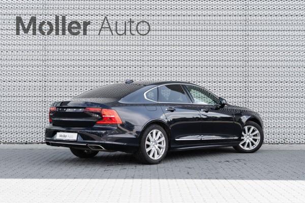 Zils Volvo S90 2019 Mārupe, ar dzinēja tilpumu 2.00 L un nobraukumu 142 tūkst. km par 19800 €, foto 4 vietnē AUTOMOTO.COM.LV