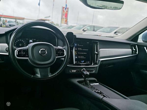 Zils Volvo S90 2019 Viļņa, ar dzinēja tilpumu 1.97 L un nobraukumu 93 tūkst. km par 19200 €, foto 4 vietnē AUTOMOTO.COM.LV