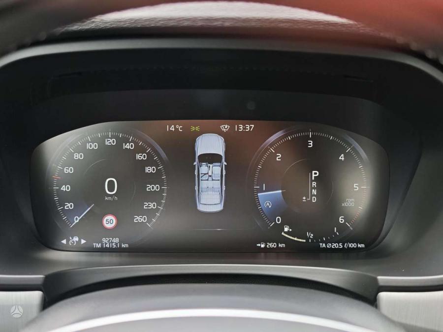 Blue Volvo S90 2019 in Vilnius, with an engine capacity of 1.97 L and mileage of 93 thousand km for 19200 €, photo 13 on AUTOMOTO.COM.LV