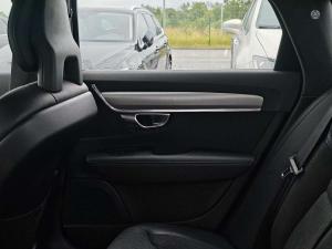Blue Volvo S90 2019 in Vilnius, with an engine capacity of 1.97 L and mileage of 93 thousand km for 19200 €, photo 20 on AUTOMOTO.COM.LV