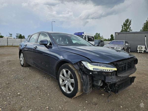 Синий Вольво С90 2019 в Каунас, объемом двигателя 1.97 л и пробегом 220 тыс. км за 8500 €, фото 1 на AUTOMOTO.COM.LV
