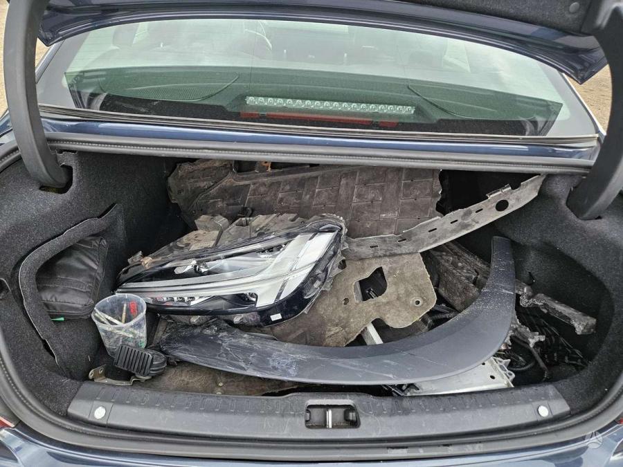 Синий Вольво С90 2019 в Каунас, объемом двигателя 1.97 л и пробегом 220 тыс. км за 8500 €, фото 15 на AUTOMOTO.COM.LV