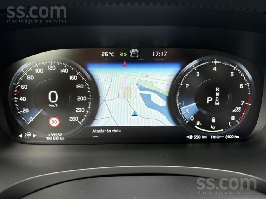 Blue Volvo S90 2021 in Riga, with an engine capacity of 2.00 L and mileage of 134 thousand km for 22500 €, photo 17 on AUTOMOTO.COM.LV