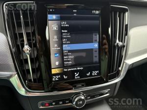 Blue Volvo S90 2021 in Riga, with an engine capacity of 2.00 L and mileage of 134 thousand km for 22500 €, photo 25 on AUTOMOTO.COM.LV