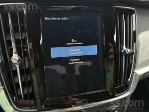 Blue Volvo S90 2021 in Riga, with an engine capacity of 2.00 L and mileage of 134 thousand km for 22500 €, photo 32 on AUTOMOTO.COM.LV