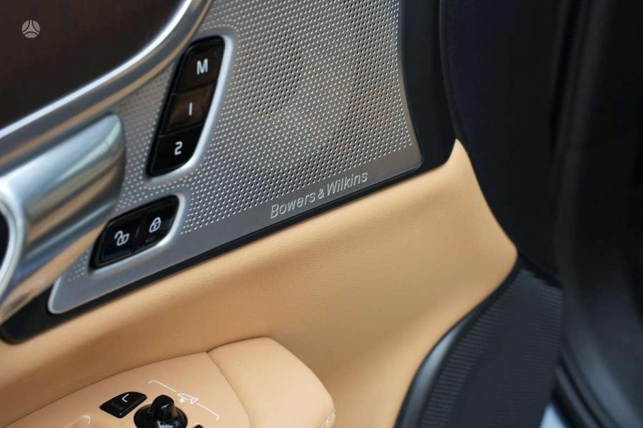 Zils Volvo S90 2023 Viļņa, ar dzinēja tilpumu 2.00 L un nobraukumu 41 tūkst. km par 37490 €, foto 20 vietnē AUTOMOTO.COM.LV