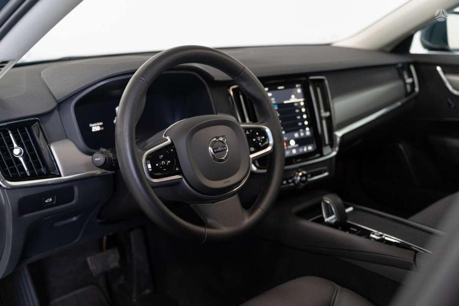 Zils Volvo S90 2024 Viļņa, ar dzinēja tilpumu 1.97 L un nobraukumu 21 tūkst. km par 38900 €, foto 14 vietnē AUTOMOTO.COM.LV
