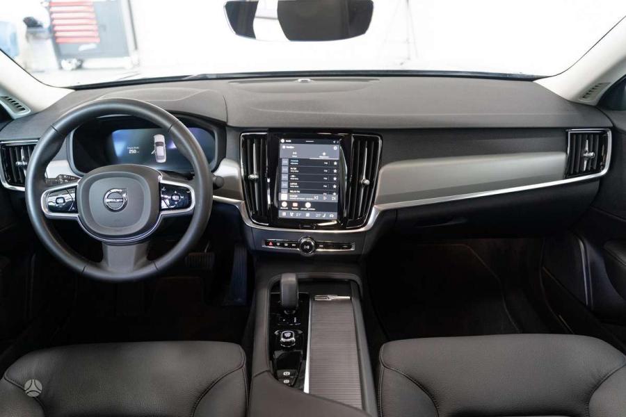 Zils Volvo S90 2024 Viļņa, ar dzinēja tilpumu 1.97 L un nobraukumu 21 tūkst. km par 38900 €, foto 21 vietnē AUTOMOTO.COM.LV