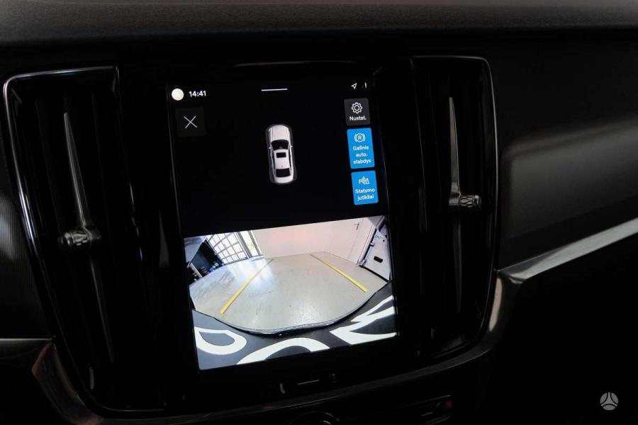 Zils Volvo S90 2024 Viļņa, ar dzinēja tilpumu 1.97 L un nobraukumu 21 tūkst. km par 38900 €, foto 31 vietnē AUTOMOTO.COM.LV