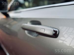 Brūns Volvo S90 2016 Cēsis, ar dzinēja tilpumu 2.00 L un nobraukumu 0 tūkst. km par 15990 €, foto 10 vietnē AUTOMOTO.COM.LV