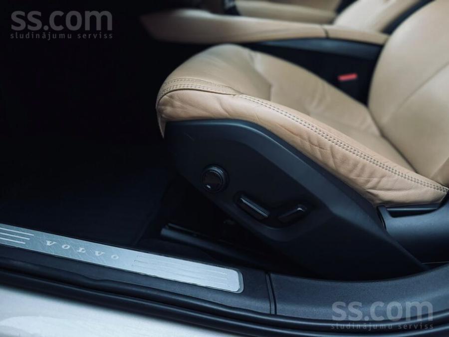 Brūns Volvo S90 2016 Cēsis, ar dzinēja tilpumu 2.00 L un nobraukumu 0 tūkst. km par 15990 €, foto 18 vietnē AUTOMOTO.COM.LV