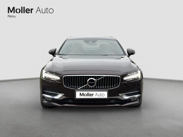 Вольво С90 2018 в Пярну на AUTOMOTO.COM.LV Коричневый Вольво С90 2018 в Пярну, объемом двигателя 2.00 л и пробегом 160 тыс. км за 21900 €, фото 4 на AUTOMOTO.COM.LV