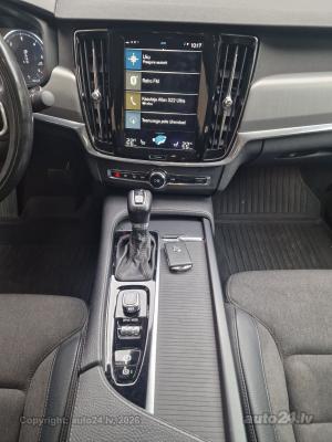 Brūns Volvo S90 2018 Tallina, ar dzinēja tilpumu 2.00 L un nobraukumu 253 tūkst. km par 16500 €, foto 5 vietnē AUTOMOTO.COM.LV