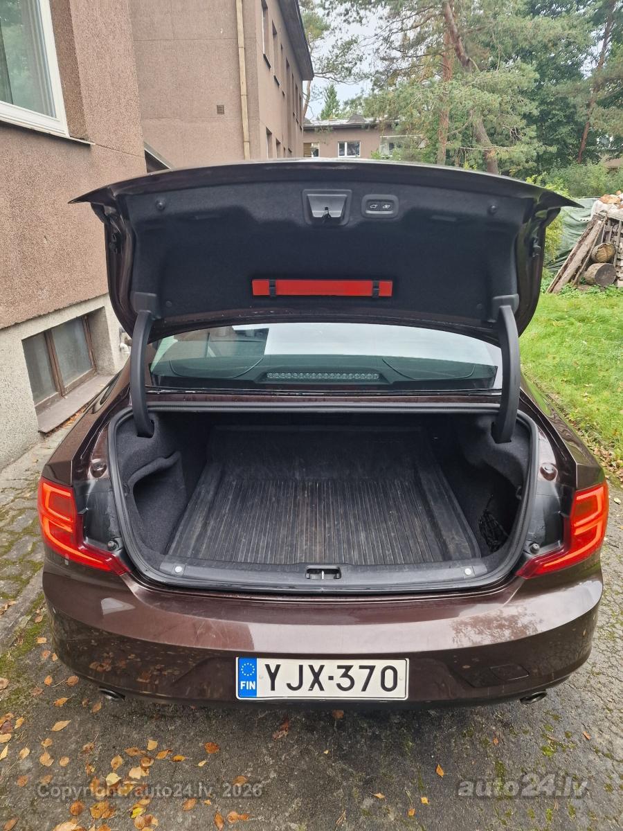 Brūns Volvo S90 2018 Tallina, ar dzinēja tilpumu 2.00 L un nobraukumu 253 tūkst. km par 16500 €, foto 20 vietnē AUTOMOTO.COM.LV