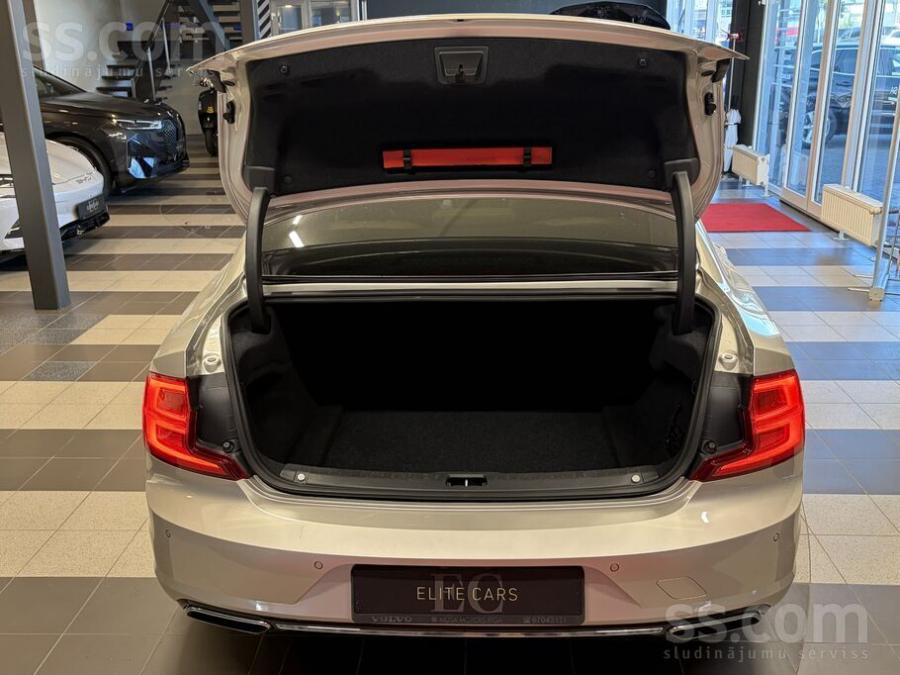 Brūns Volvo S90 2019 Rīga, ar dzinēja tilpumu 2.00 L un nobraukumu 127 tūkst. km par 22000 €, foto 10 vietnē AUTOMOTO.COM.LV