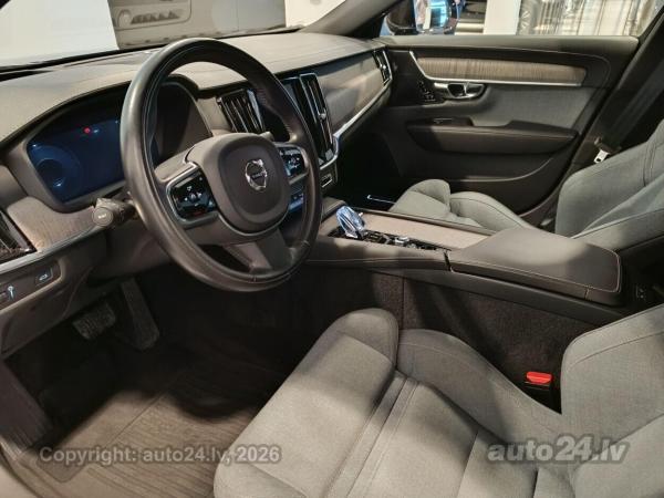 Brūns Volvo S90 2020 Tallina, ar dzinēja tilpumu 2.00 L un nobraukumu 58 tūkst. km par 29990 €, foto 6 vietnē AUTOMOTO.COM.LV
