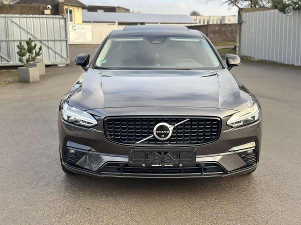 Brūns Volvo S90 2023 Telšiai, ar dzinēja tilpumu 1.97 L un nobraukumu 54 tūkst. km par 39500 €, foto 4 vietnē AUTOMOTO.COM.LV