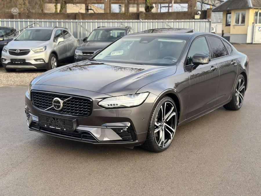 Brūns Volvo S90 2023 Telšiai, ar dzinēja tilpumu 1.97 L un nobraukumu 54 tūkst. km par 39500 €, foto 5 vietnē AUTOMOTO.COM.LV