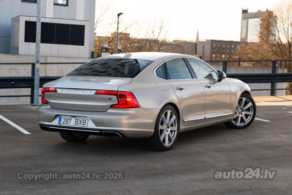 Pelēks Volvo S90 2016 Tartu, ar dzinēja tilpumu 2.00 L un nobraukumu 202 tūkst. km par 19499 €, foto 2 vietnē AUTOMOTO.COM.LV
