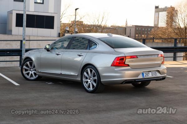 Pelēks Volvo S90 2016 Tartu, ar dzinēja tilpumu 2.00 L un nobraukumu 202 tūkst. km par 19499 €, foto 4 vietnē AUTOMOTO.COM.LV