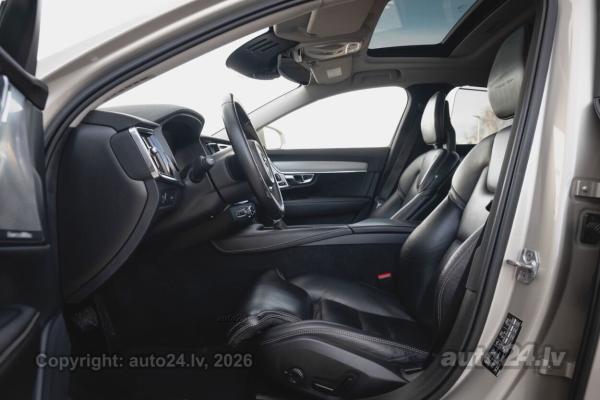 Pelēks Volvo S90 2016 Tartu, ar dzinēja tilpumu 2.00 L un nobraukumu 202 tūkst. km par 19499 €, foto 7 vietnē AUTOMOTO.COM.LV