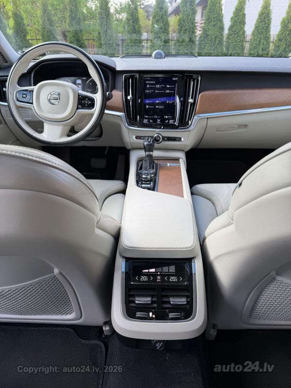 Pelēks Volvo S90 2016 Tartu, ar dzinēja tilpumu 2.00 L un nobraukumu 199 tūkst. km par 24990 €, foto 9 vietnē AUTOMOTO.COM.LV