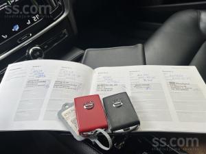 Grey Volvo S90 2016 in Riga, with an engine capacity of 2.00 L and mileage of 229 thousand km for 16680 €, photo 26 on AUTOMOTO.COM.LV