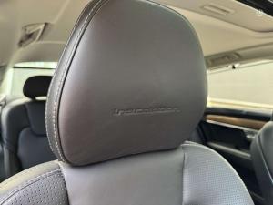 Pelēks Volvo S90 2016 Alīta, ar dzinēja tilpumu 2.00 L un nobraukumu 268 tūkst. km par 14950 €, foto 25 vietnē AUTOMOTO.COM.LV