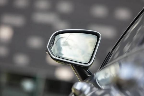 Серый Вольво С90 2016 в Елгава, объемом двигателя 0.00 л и пробегом 0 тыс. км за 15500 €, фото 2 на AUTOMOTO.COM.LV