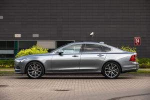 Pelēks Volvo S90 2016 Jelgava, ar dzinēja tilpumu 0.00 L un nobraukumu 0 tūkst. km par 15500 €, foto 4 vietnē AUTOMOTO.COM.LV