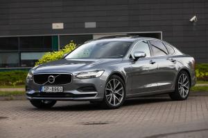 Pelēks Volvo S90 2016 Jelgava, ar dzinēja tilpumu 0.00 L un nobraukumu 0 tūkst. km par 15500 €, foto 5 vietnē AUTOMOTO.COM.LV