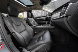 Pelēks Volvo S90 2016 Jelgava, ar dzinēja tilpumu 0.00 L un nobraukumu 0 tūkst. km par 15500 €, foto 19 vietnē AUTOMOTO.COM.LV