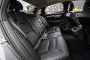 Pelēks Volvo S90 2016 Jelgava, ar dzinēja tilpumu 0.00 L un nobraukumu 0 tūkst. km par 15500 €, foto 21 vietnē AUTOMOTO.COM.LV