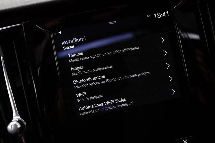 Pelēks Volvo S90 2016 Jelgava, ar dzinēja tilpumu 0.00 L un nobraukumu 0 tūkst. km par 15500 €, foto 29 vietnē AUTOMOTO.COM.LV