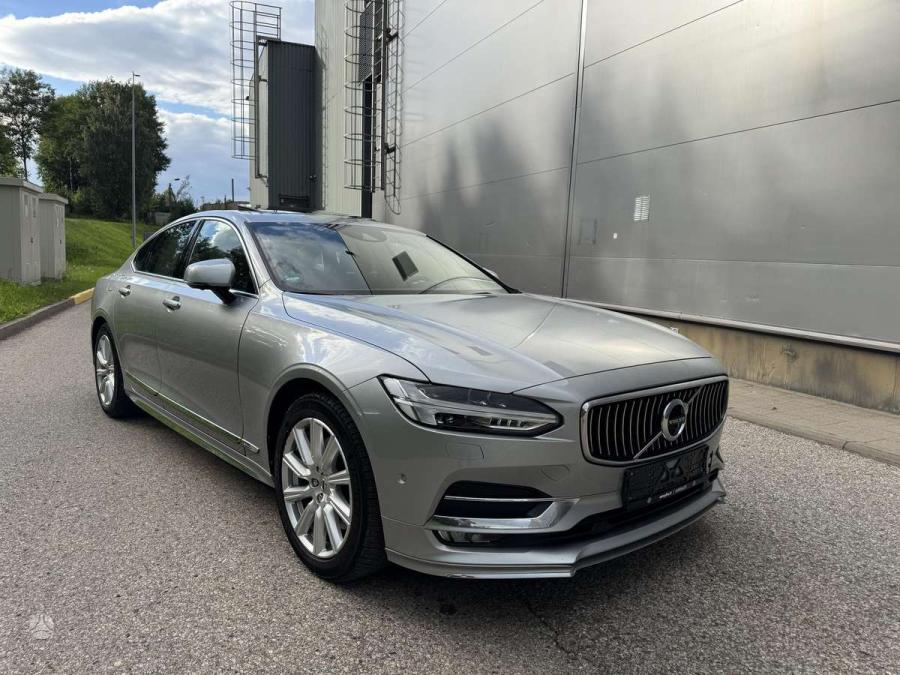 Grey Volvo S90 2016 in Alytus, with an engine capacity of 2.00 L and mileage of 268 thousand km for 15950 €, photo 3 on AUTOMOTO.COM.LV
