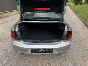Grey Volvo S90 2016 in Alytus, with an engine capacity of 2.00 L and mileage of 268 thousand km for 15950 €, photo 6 on AUTOMOTO.COM.LV