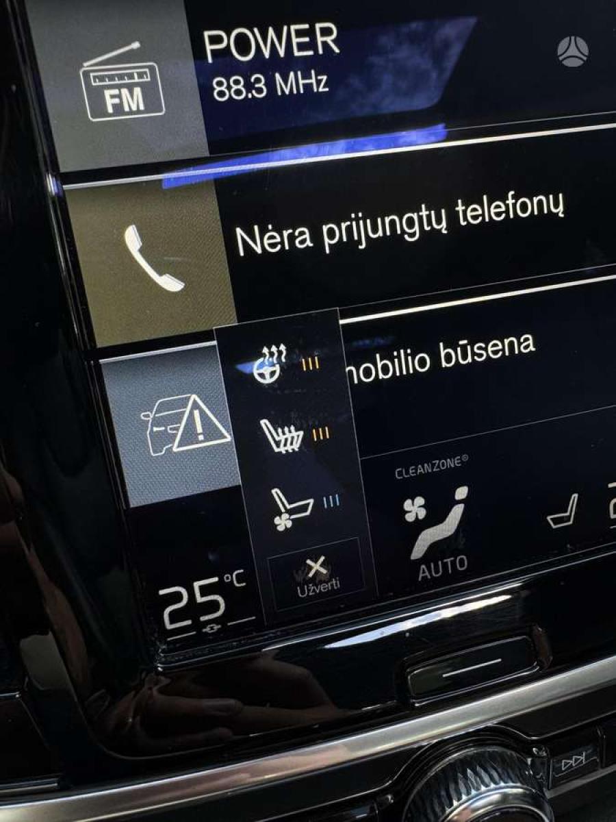 Grey Volvo S90 2016 in Alytus, with an engine capacity of 2.00 L and mileage of 268 thousand km for 15950 €, photo 19 on AUTOMOTO.COM.LV