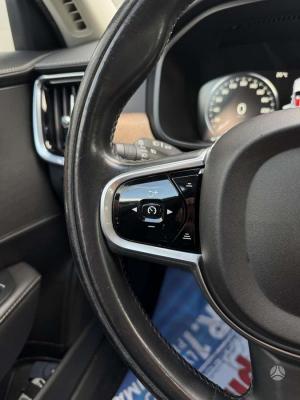 Grey Volvo S90 2016 in Alytus, with an engine capacity of 2.00 L and mileage of 268 thousand km for 15950 €, photo 23 on AUTOMOTO.COM.LV