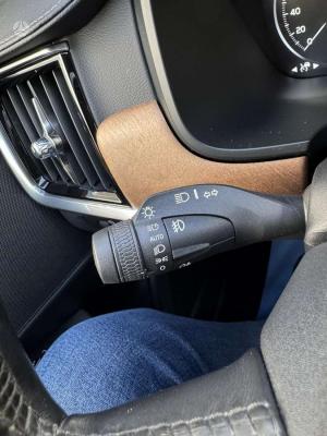Grey Volvo S90 2016 in Alytus, with an engine capacity of 2.00 L and mileage of 268 thousand km for 15950 €, photo 25 on AUTOMOTO.COM.LV