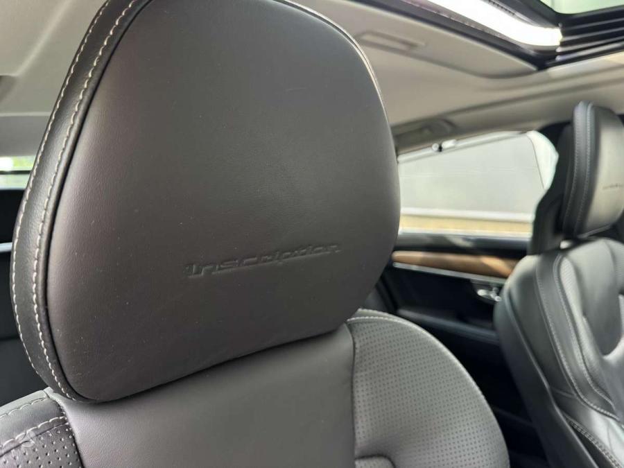 Grey Volvo S90 2016 in Alytus, with an engine capacity of 2.00 L and mileage of 268 thousand km for 15950 €, photo 28 on AUTOMOTO.COM.LV