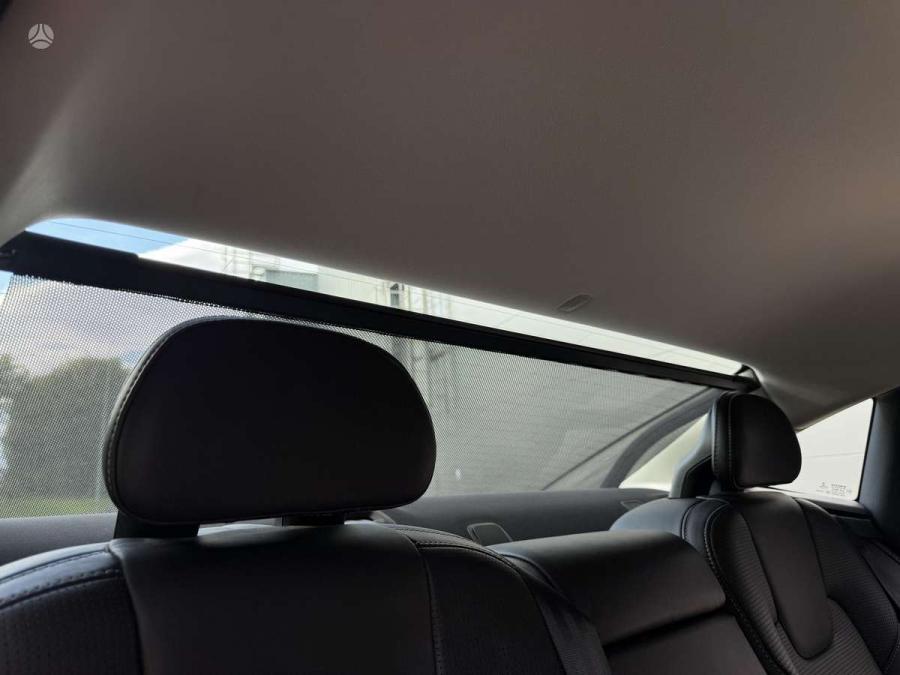 Grey Volvo S90 2016 in Alytus, with an engine capacity of 2.00 L and mileage of 268 thousand km for 15950 €, photo 30 on AUTOMOTO.COM.LV