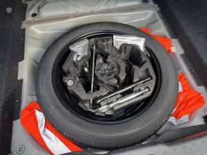 Grey Volvo S90 2016 in Alytus, with an engine capacity of 2.00 L and mileage of 268 thousand km for 15950 €, photo 32 on AUTOMOTO.COM.LV
