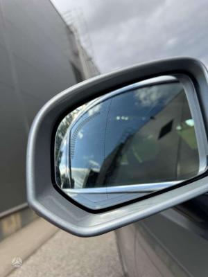 Grey Volvo S90 2016 in Alytus, with an engine capacity of 2.00 L and mileage of 268 thousand km for 15950 €, photo 43 on AUTOMOTO.COM.LV
