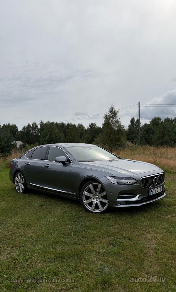 Grey Volvo S90 2016 in Tallinn, with an engine capacity of 2.00 L and mileage of 386 thousand km for 13999 €, photo 1 on AUTOMOTO.COM.LV