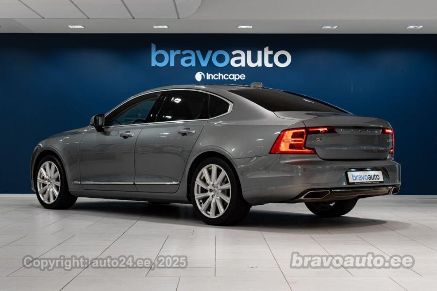 Pelēks Volvo S90 2017 Tallina, ar dzinēja tilpumu 2.00 L un nobraukumu 109 tūkst. km par 23990 €, foto 4 vietnē AUTOMOTO.COM.LV