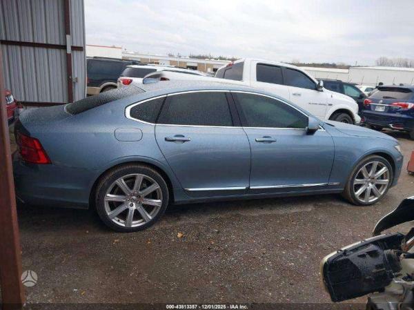 Pelēks Volvo S90 2017 Viļņa, ar dzinēja tilpumu 2.00 L un nobraukumu 126 tūkst. km par 12200 €, foto 5 vietnē AUTOMOTO.COM.LV
