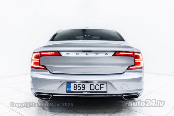 Grey Volvo S90 2017 in Tallinn, with an engine capacity of 2.00 L and mileage of 129 thousand km for 24900 €, photo 6 on AUTOMOTO.COM.LV