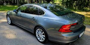 Pelēks Volvo S90 2017 Viļņa, ar dzinēja tilpumu 1.97 L un nobraukumu 170 tūkst. km par 17200 €, foto 14 vietnē AUTOMOTO.COM.LV